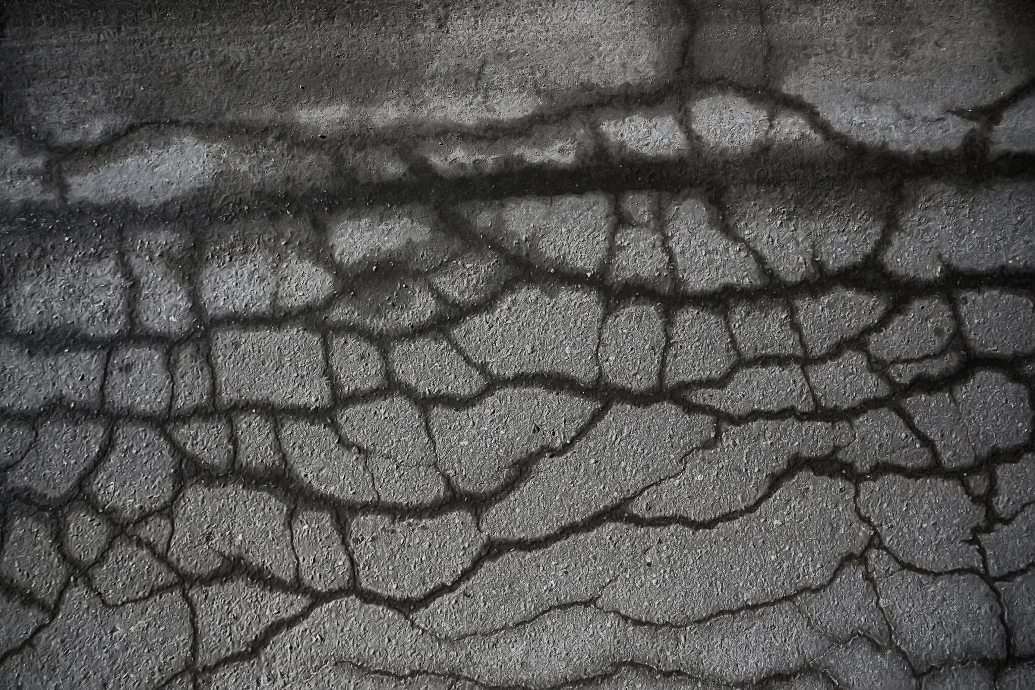 How The Desert Climate Harms Your Asphalt - Ricks Paving and Sealing